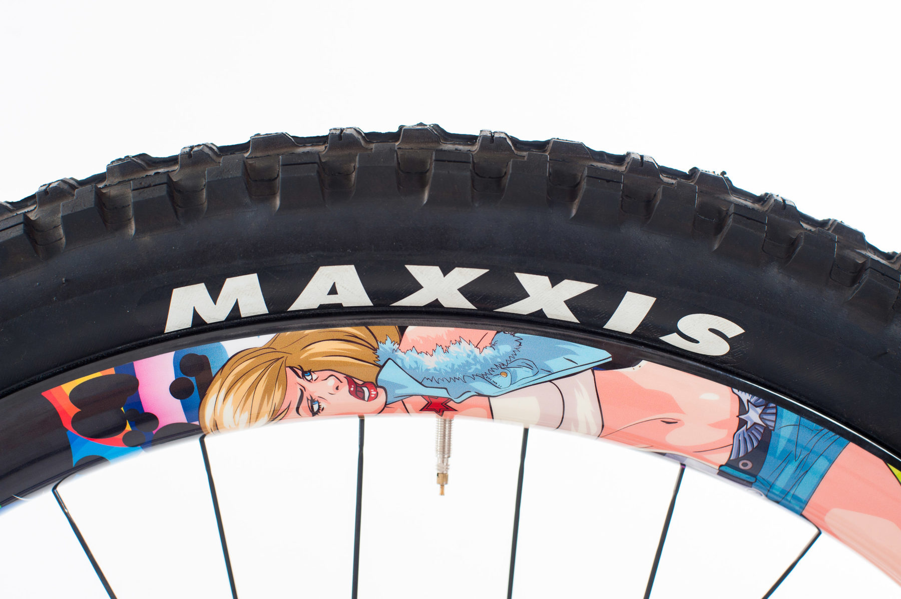 News - Riesel Design Mit Einzigartigem Maiden [PM]