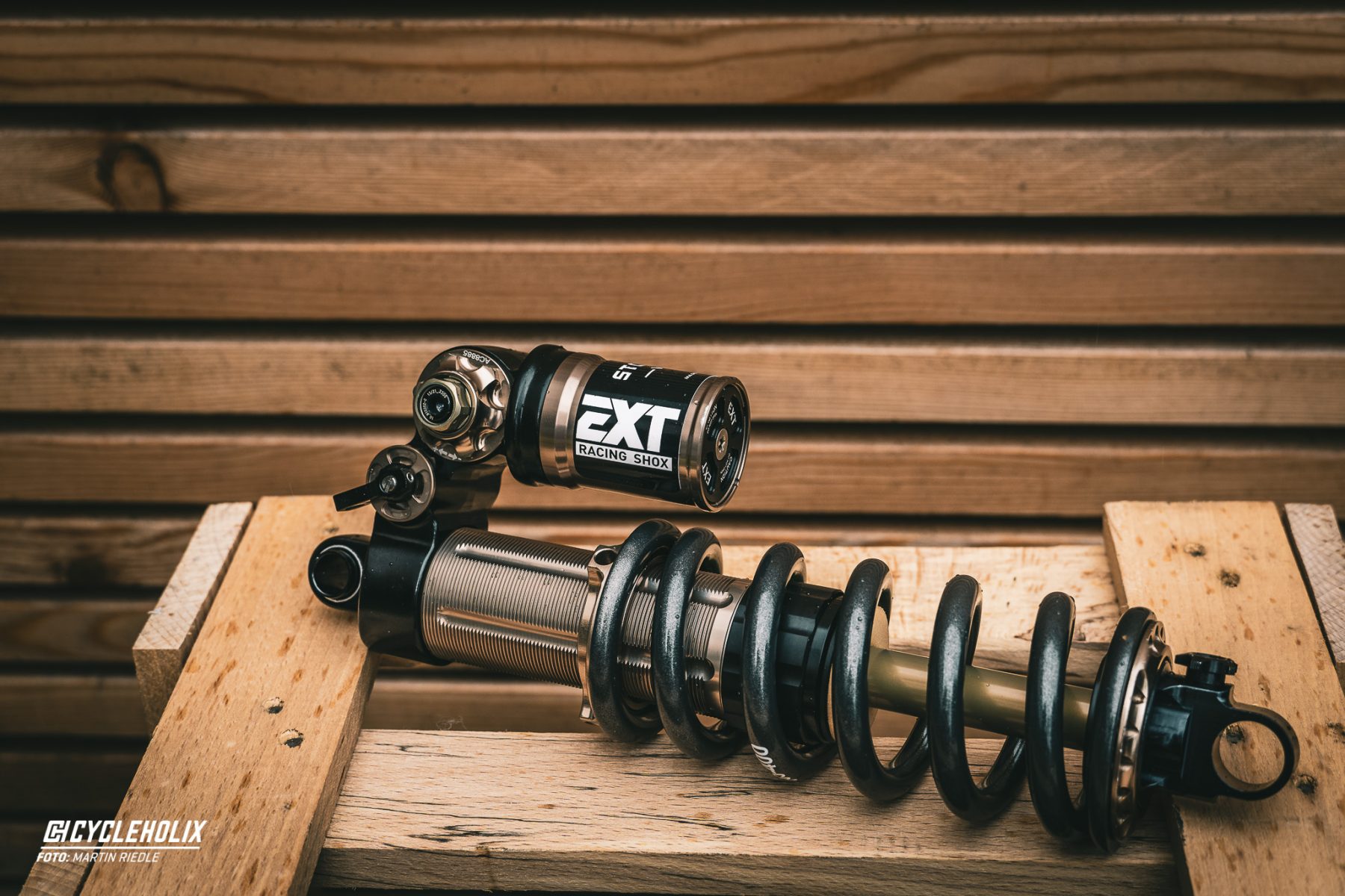 EXT Storia Lok V3 - Race-Performance Made In Italy